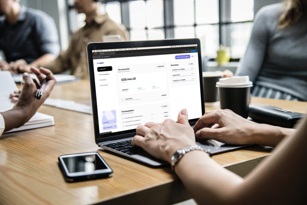 Investeren In Crowdfunding: 6 Sterk Gereguleerde Platformen!